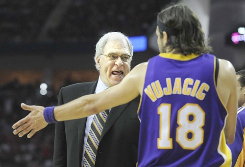 Phil Jackson on Hoping Sasha Vujacic Can Teach Knicks the Triangle ...