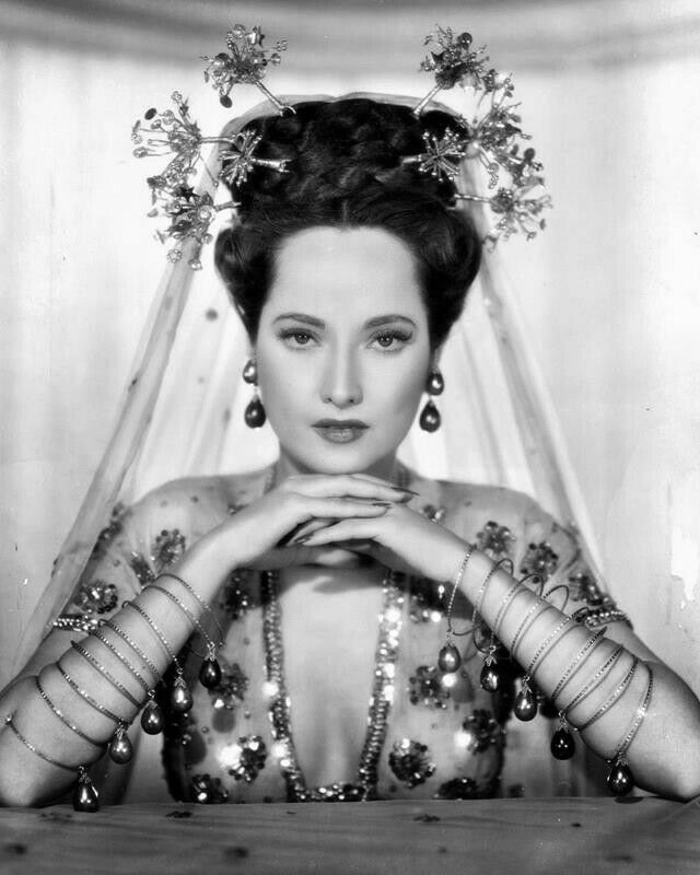 Merle Oberon | Merle oberon, Hollywood icons, Old hollywood