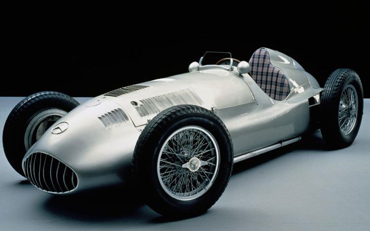 Fast is fast...: Pre war Mercedes GP cars.