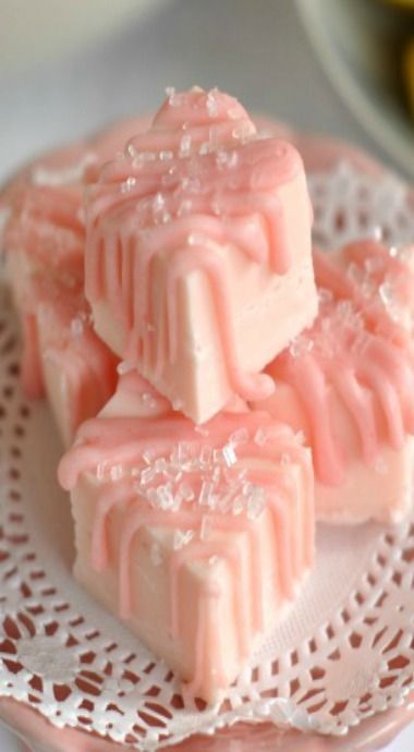 pink lemonade fudge - Food Inspiration Healthy