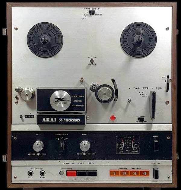stereonomono - audio Hi Fi Compendium - 14 years on-line: Akai X-1800SD reel/cartridge recorder