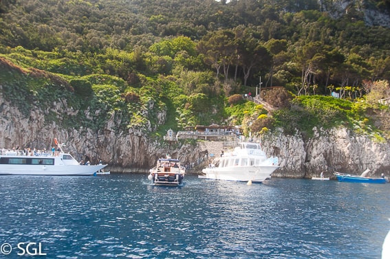 LA GRUTA AZUL, LA CUEVA MÁS FAMOSA DE CAPRI | Andén 27