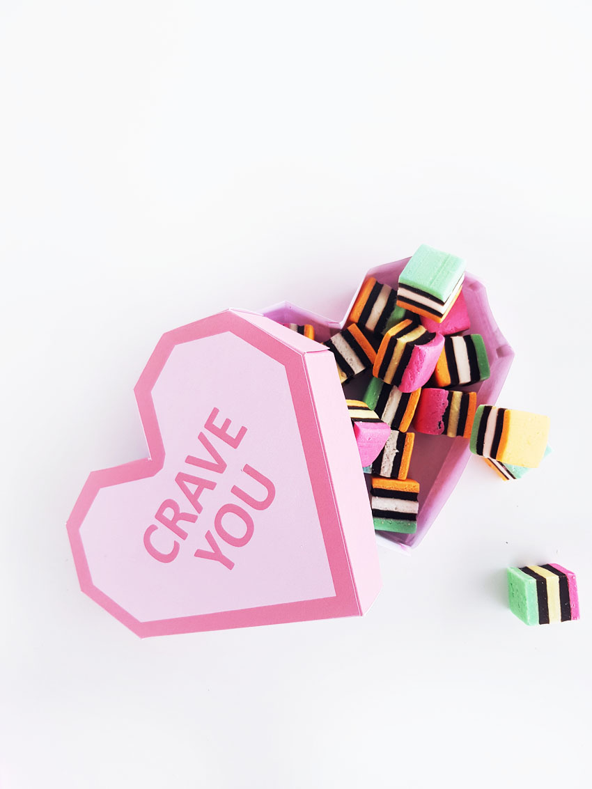 FREE Conversation heart gift box Printable for Valentines day | Now ...