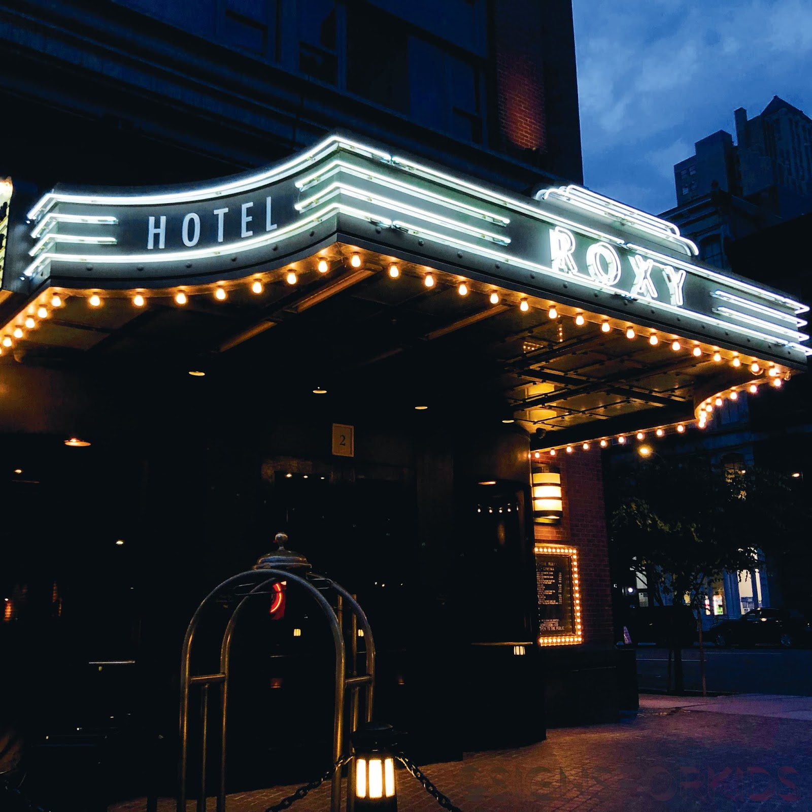 We love Reading Street Signs: Neon Roxy Hotel Sign