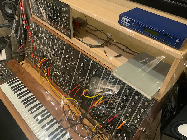 MATRIXSYNTH: Moog Modular System 35 With Keyboard MIDI and Sequencer