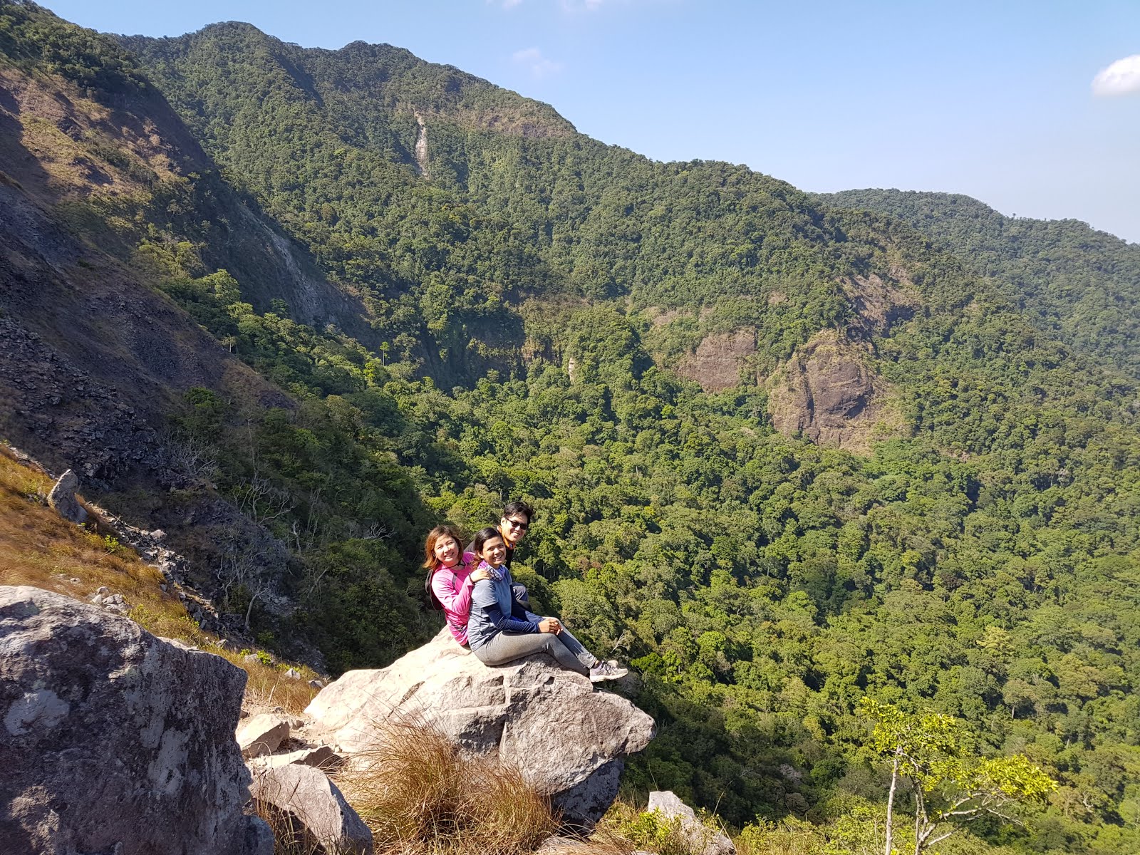 Hiking Chronicles: Mt. Mariveles - Tarak Ridge ~ The Nerdy Traveler