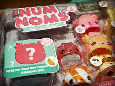 Inside the Wendy House: Num Noms Series 4