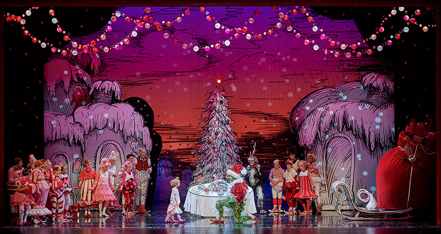 ChiIL Mama : REVIEW: Dr. Seuss’s How the Grinch Stole Christmas! The ...