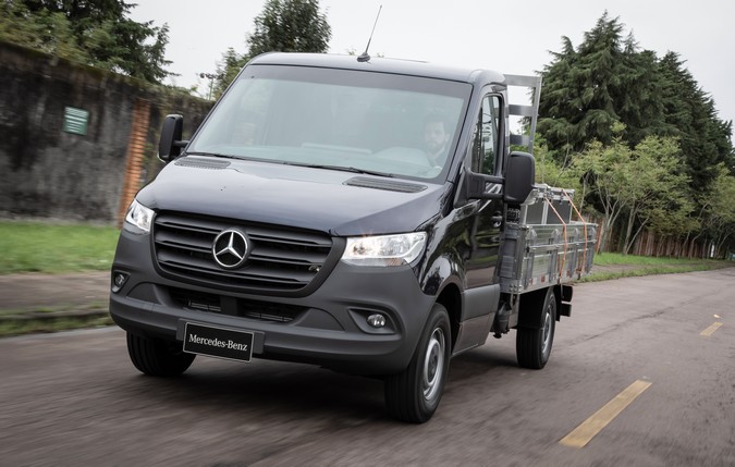 Mercedes-Benz apresenta nova linha Sprinter