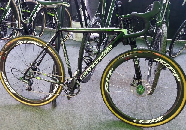 Cannondale Club: Lefty Road Bikes