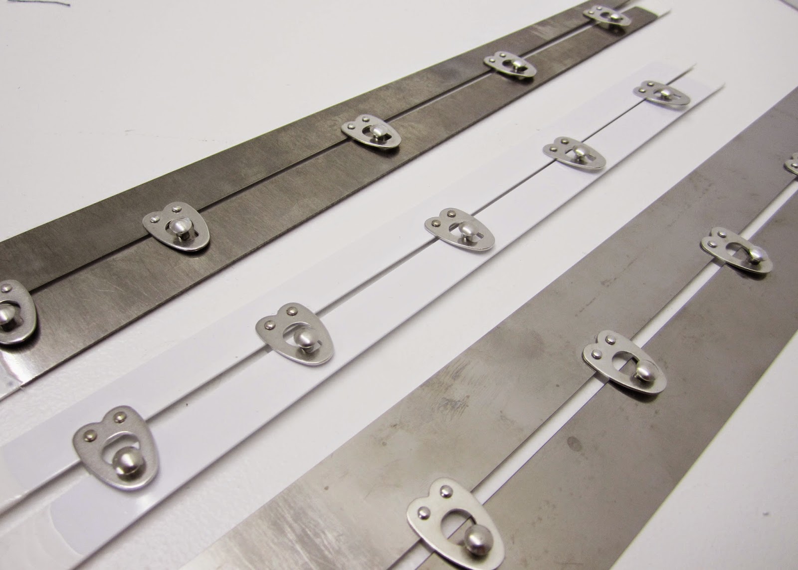 The Corset Channel: What is a corset busk?