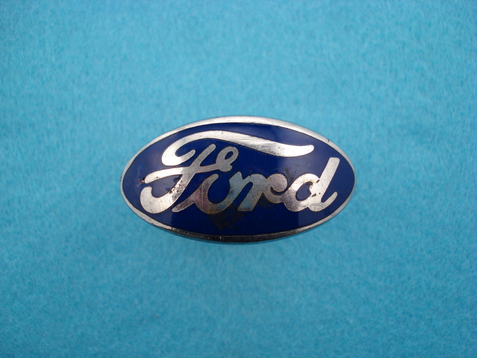 American Auto Emblems: FORD