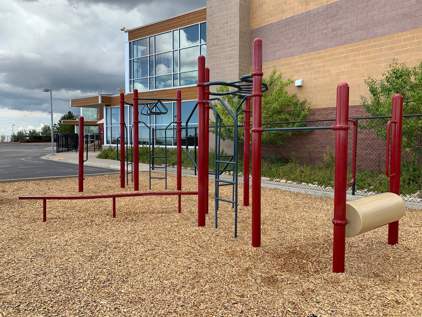 REVIEW OF SHADOW VALLEY ELEMENTARY OGDEN, UT - Weber County Playgrounds