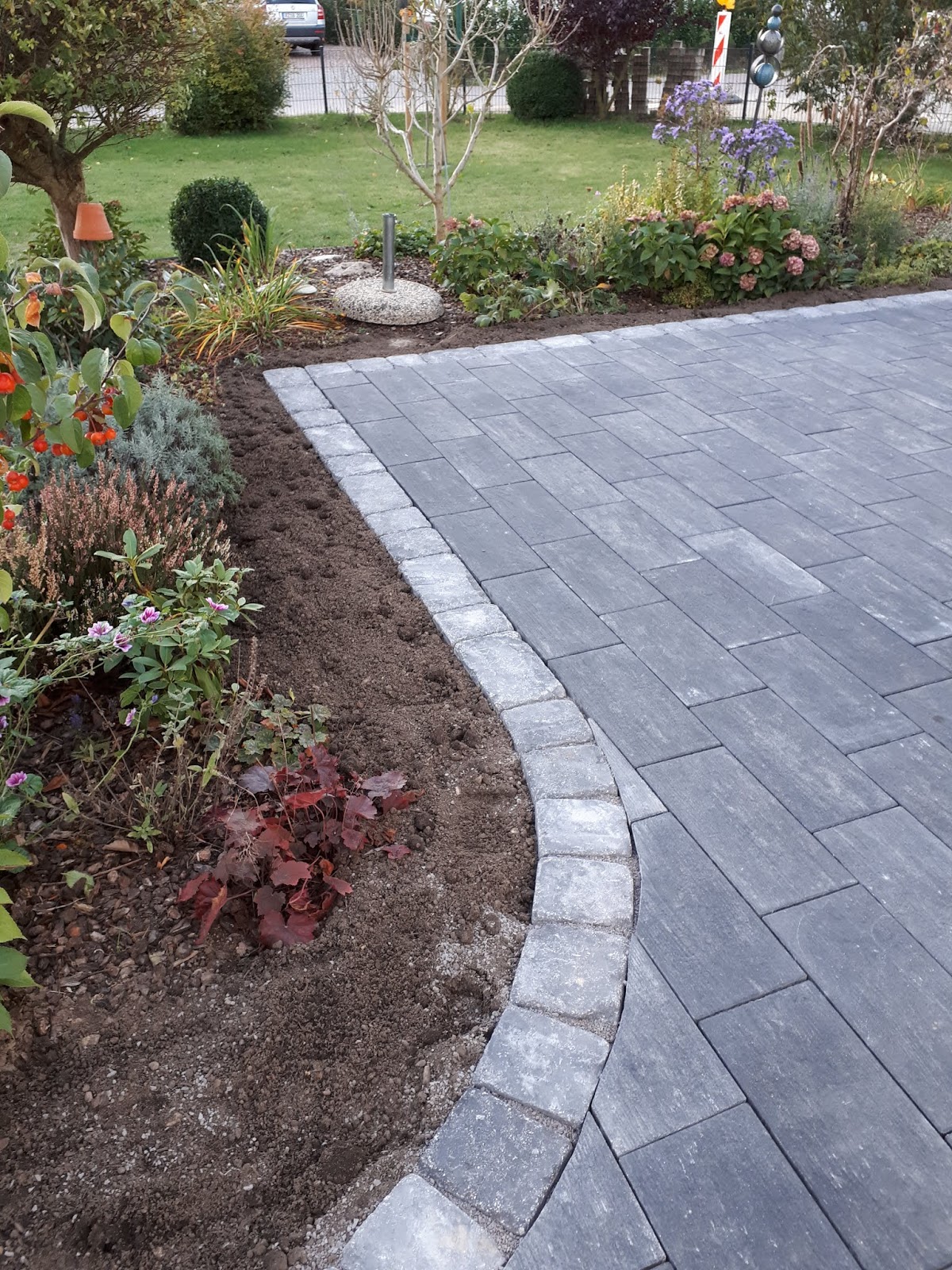 SteffiSew: Terrasse mit Pflastersteinen im Holzlook