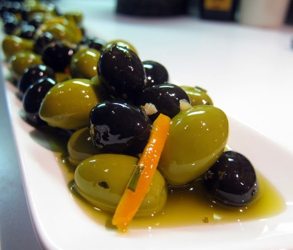 Dragon's Kitchen: Spiced Olives With Herbes De Provence & Citrus