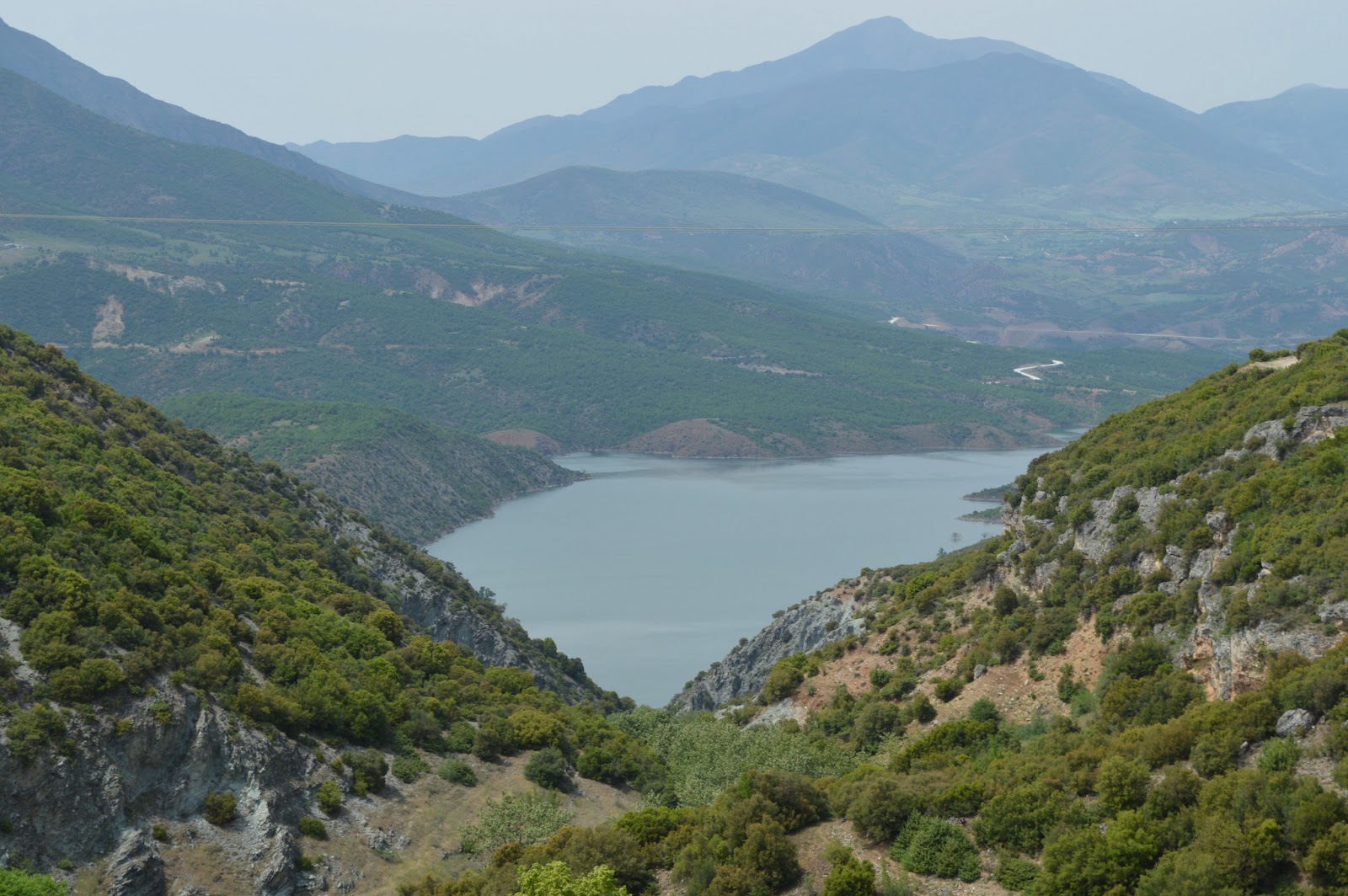 ακρη ελασσονας: ΜΟΝΑΣΤΗΡΙ ΖΑΒΟΡΔΑΣ ΦΡΑΓΜΑ ΙΛΑΡΙΩΝΑ ΠΑΣΧΑ 2013