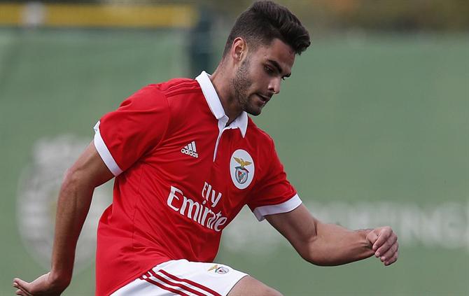 RUI VITÓRIA APOSTA EM LUÍS PINHEIRO PARA EMBATE COM LYON - Hoje não dá ...