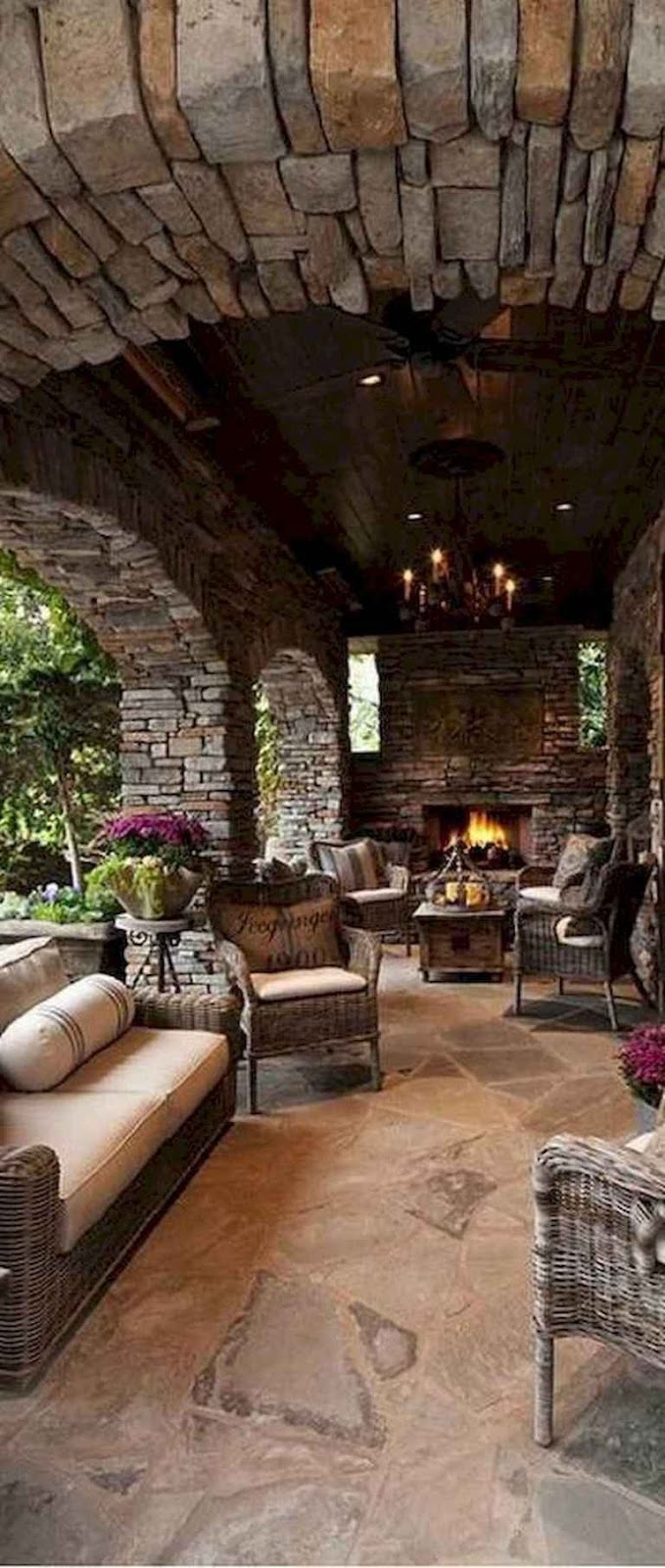 50 Exotic Traditional Fireplace Cabin To Create A Romantic Atmosphere ...