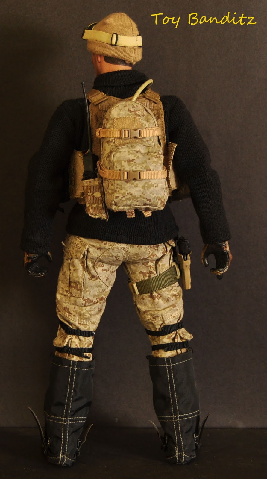 toy banditz: NAVY SEAL GUNNER KITBASH
