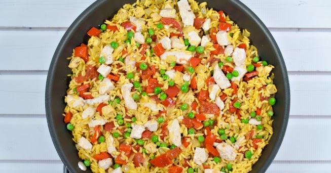 Skillet Chicken Paella - Lovely recipes