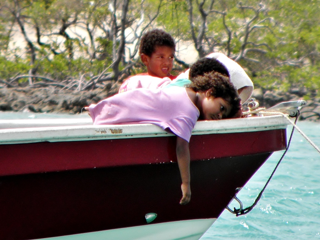 Once Around The Block - Sailing with ALANA ROSE: A Couple of Days in Seisia