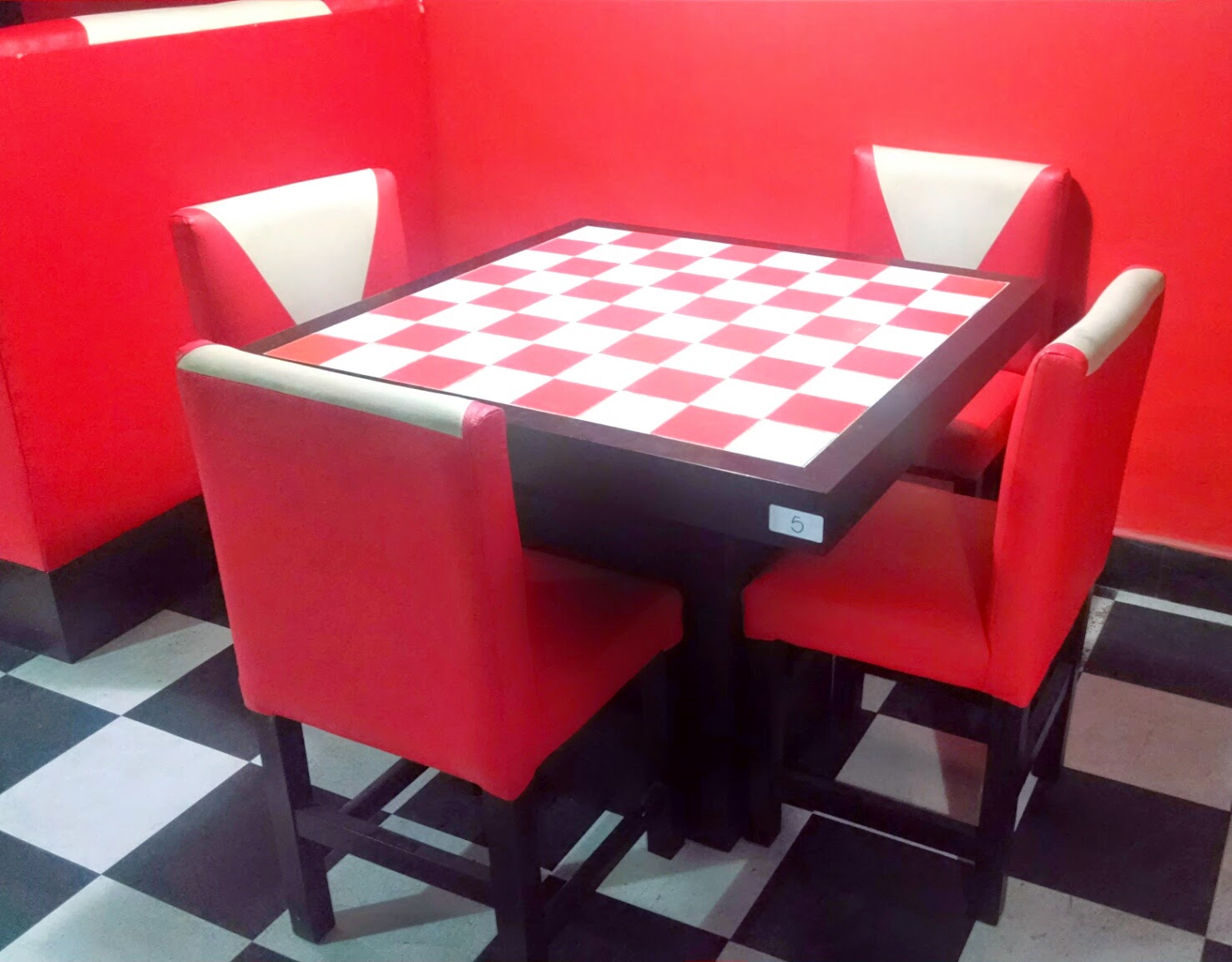 Entrecoloresysabores: BE-BOPS DINER