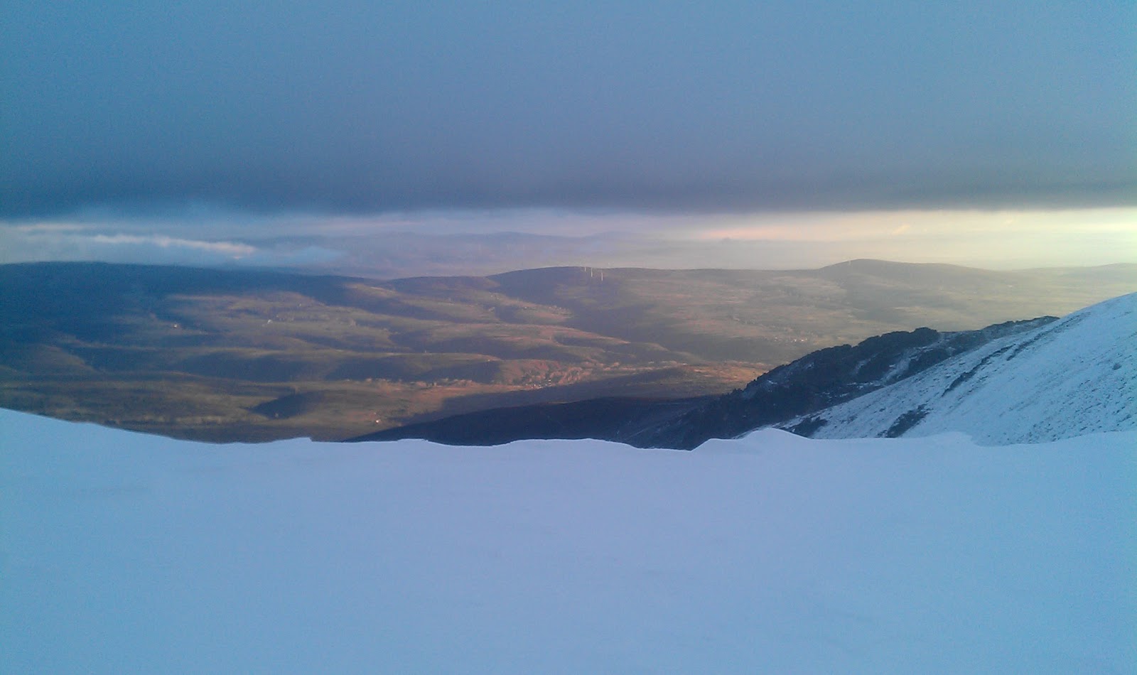 DE AVENTURILLA POR EL TELENO | Corazón de León