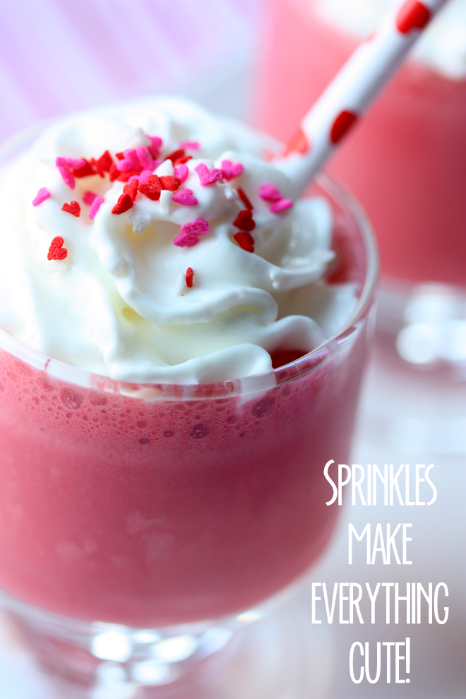 MINI RED VELVET MILKSHAKES FOR VALENTINE’S DAY! | Elle 'D