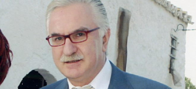 FamousNews: Ο ΔΙΚΟΣ ΣΑΣ ΓΩΡΓΟΣ ΤΣΟΥΚΑΛΗΣ , ΕΝΑ ΑΝΕΞΗΓΗΤΟ ΜΥΣΤΗΡΙΟ ...