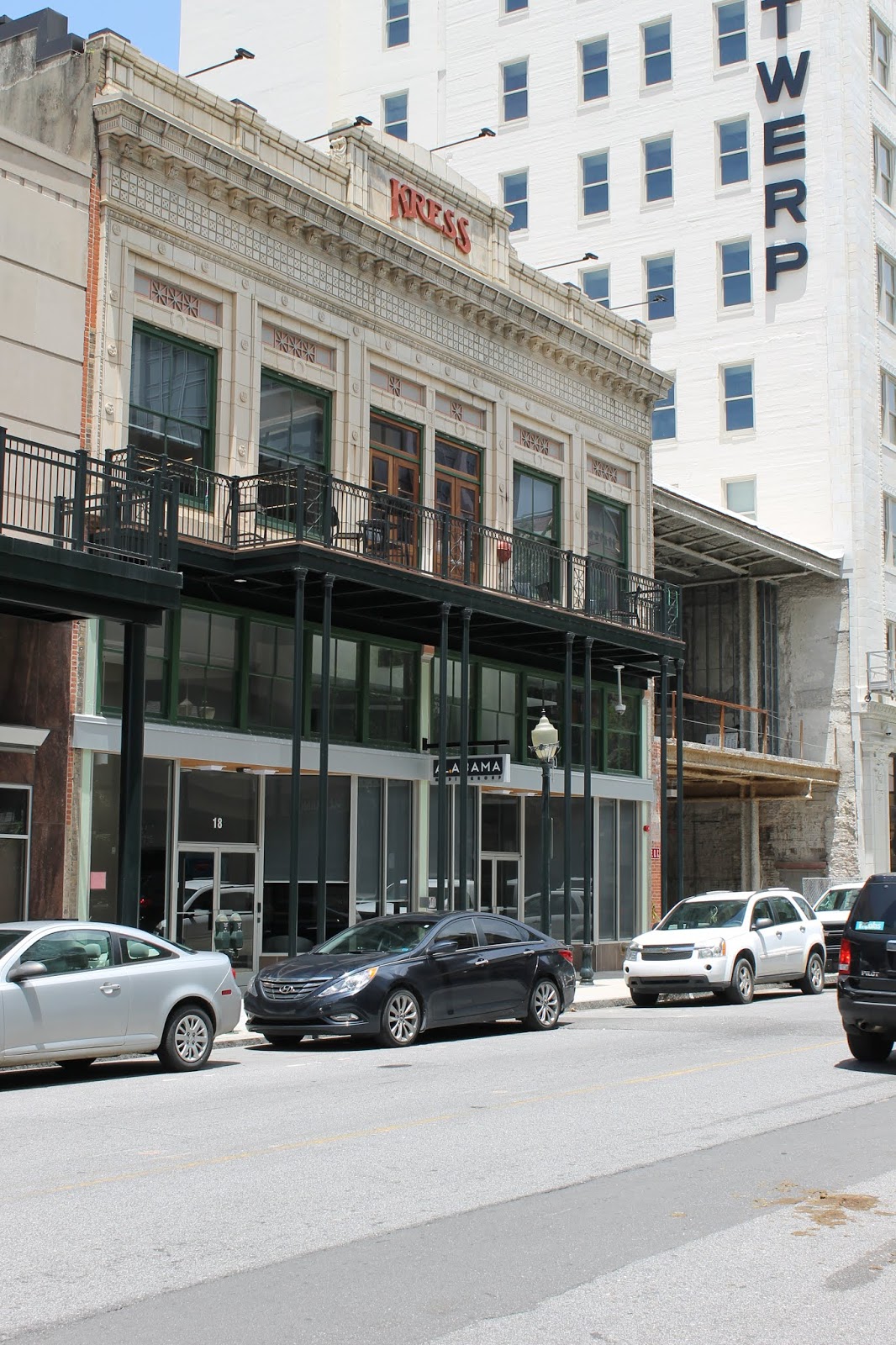 Newspapering: A block of Mobile newspaper history