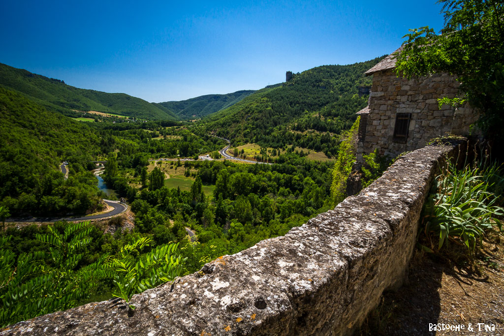 Bastoche et Tina: Les Gorges de la Dourbie - Cantobre