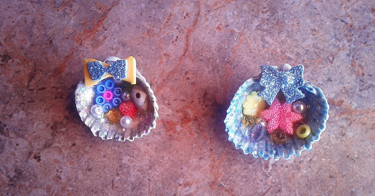 bisuteria y manualidades: Conchas de playa decoradas con abalorios y perlas