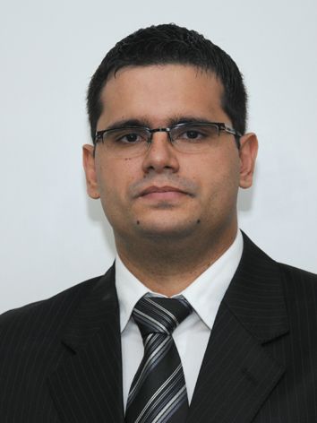 Juiz deixa toga e salário de R$ 24 mil para sair em busca da profissão ...