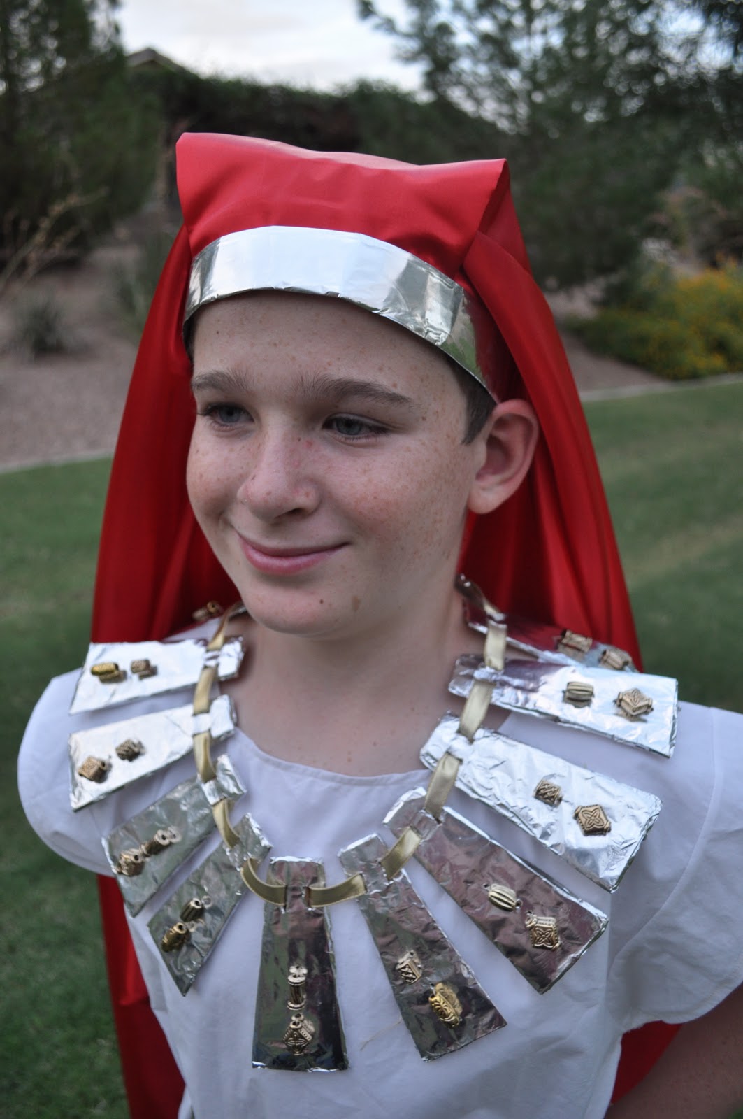 seeshellspace: My $4 King Tut Costume