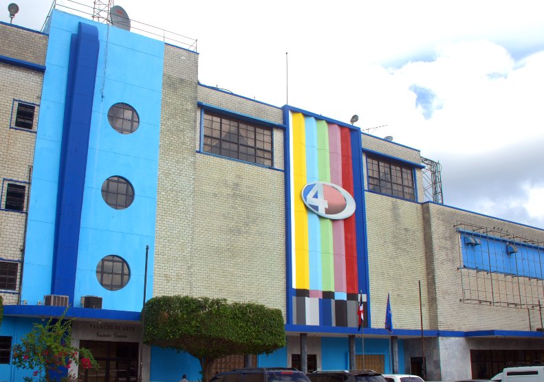 santiago30caballeros.com: Los 25 años de CERTV