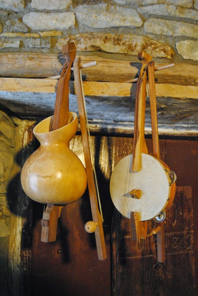 Coplas y rabel: Pirenostrum, la feria del instrumento tradicional