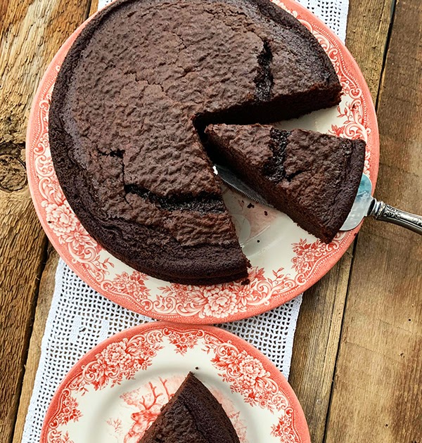 GÂTEAU AU CHOCOLAT SUPER MOELLEUX