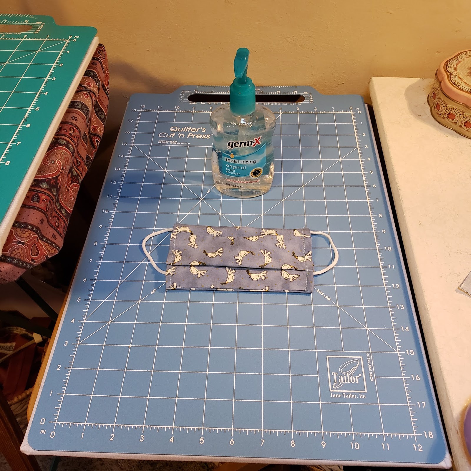 Michele Bilyeu Creates With Heart and Hands: COVID-19 Face Mask Making ...