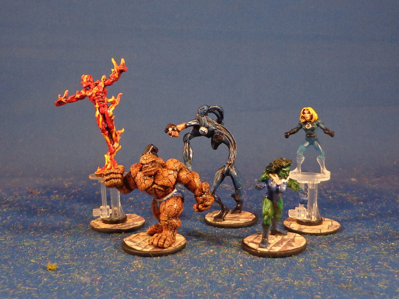 Bob's Miniature Wargaming Blog: Extra superheroes for sale