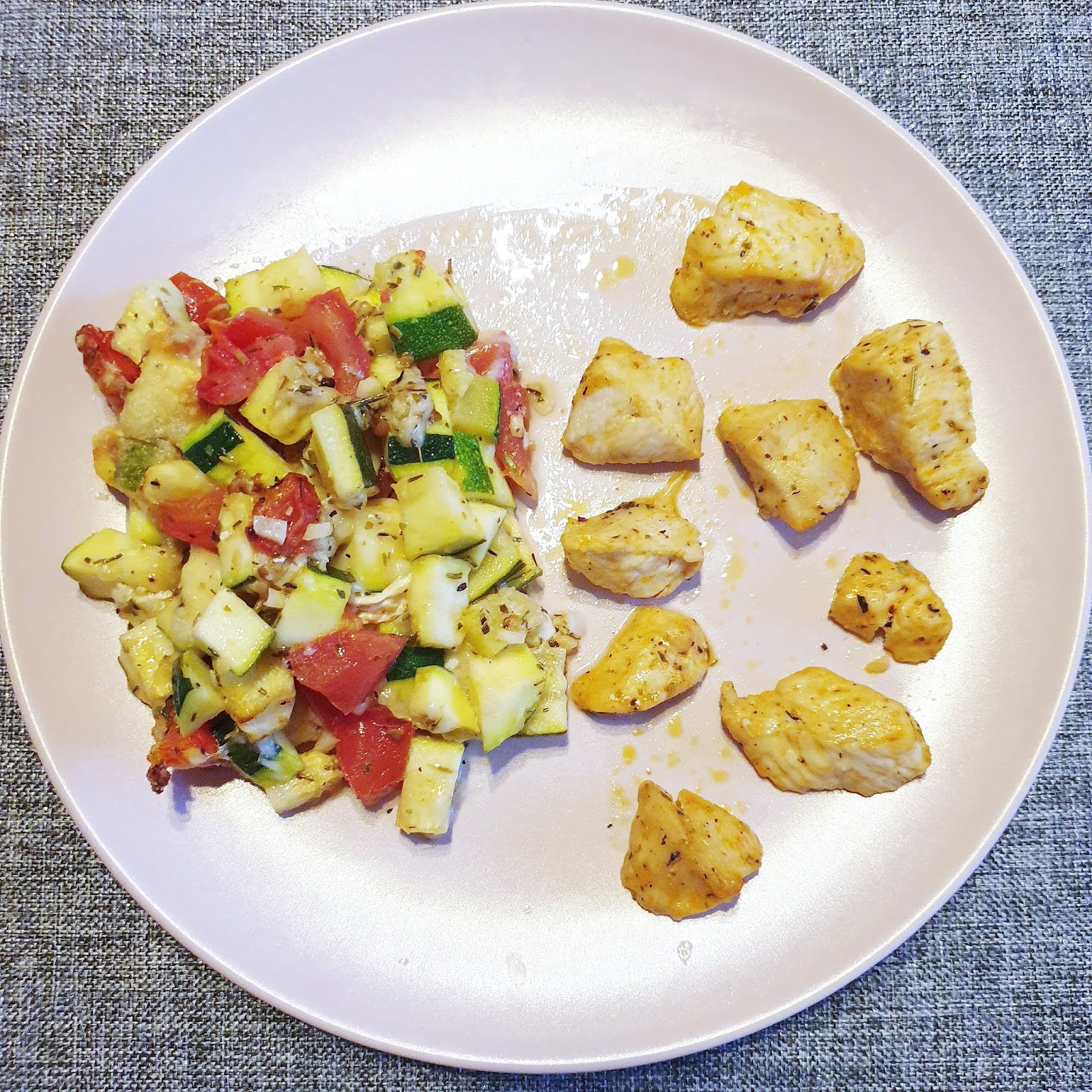 Cubes de poulet mariné au four