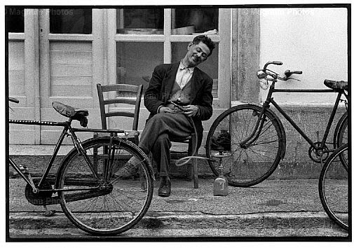 OLTRE IL MURO: ARTE e FOTOGRAFIA: CONSTANTINE MANOS | PHOTOGRAPHER