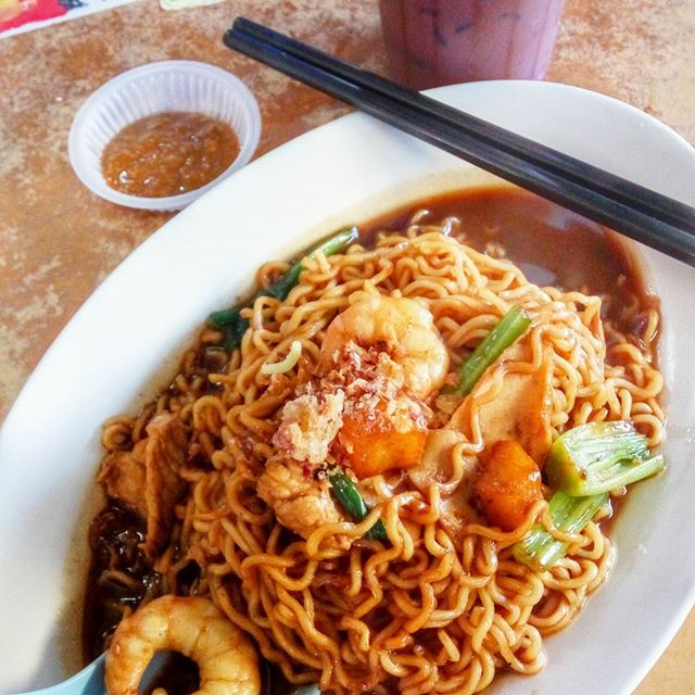 104 Creative Ways To Cook Maggi Mee/Instant Noodle!