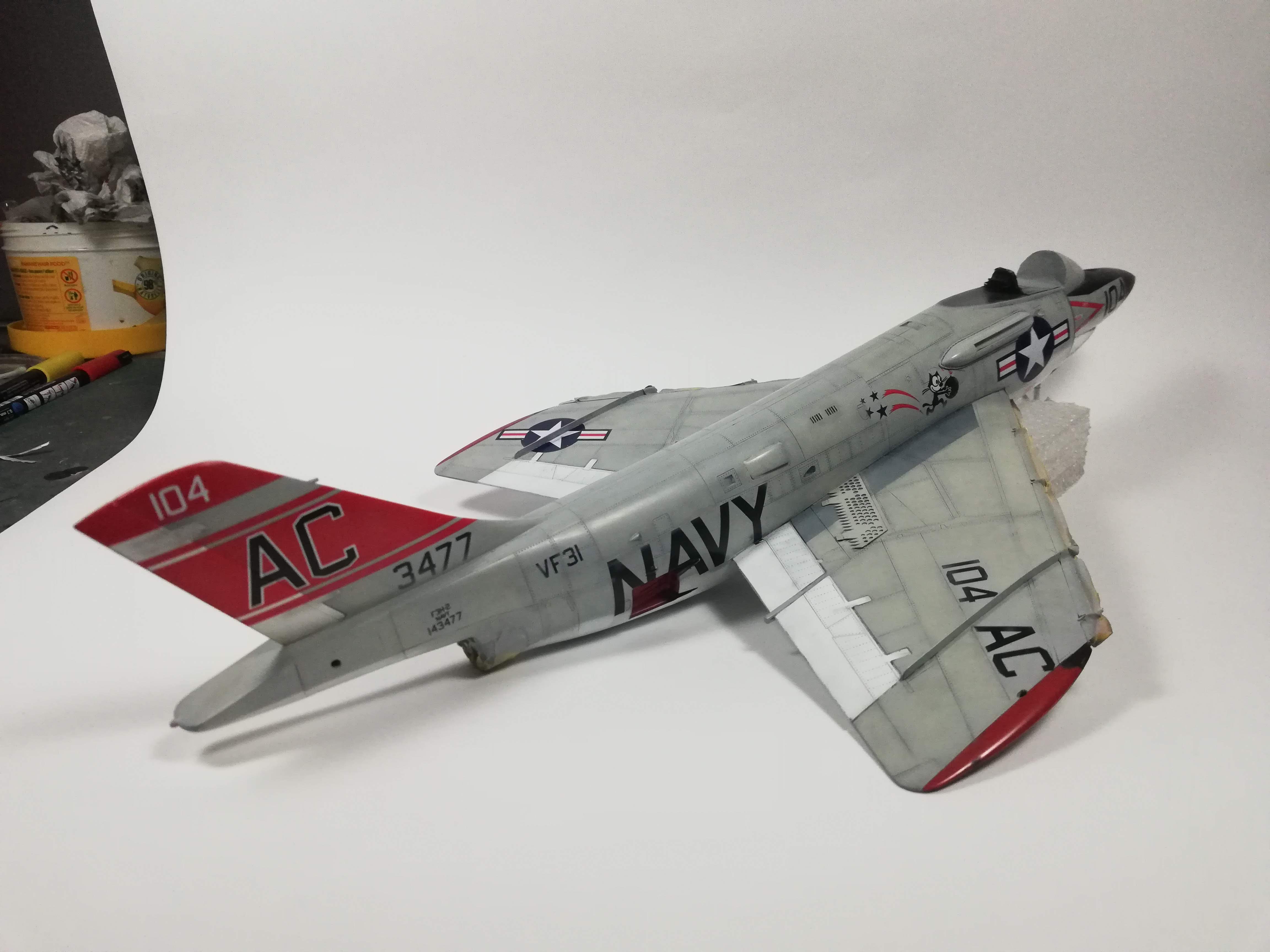 McDonnell Douglas F3H-2 Demon - Hobby Boss 1/48