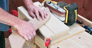 Ah! E se falando em madeira...: Rockler: sanding jig belt sander ...