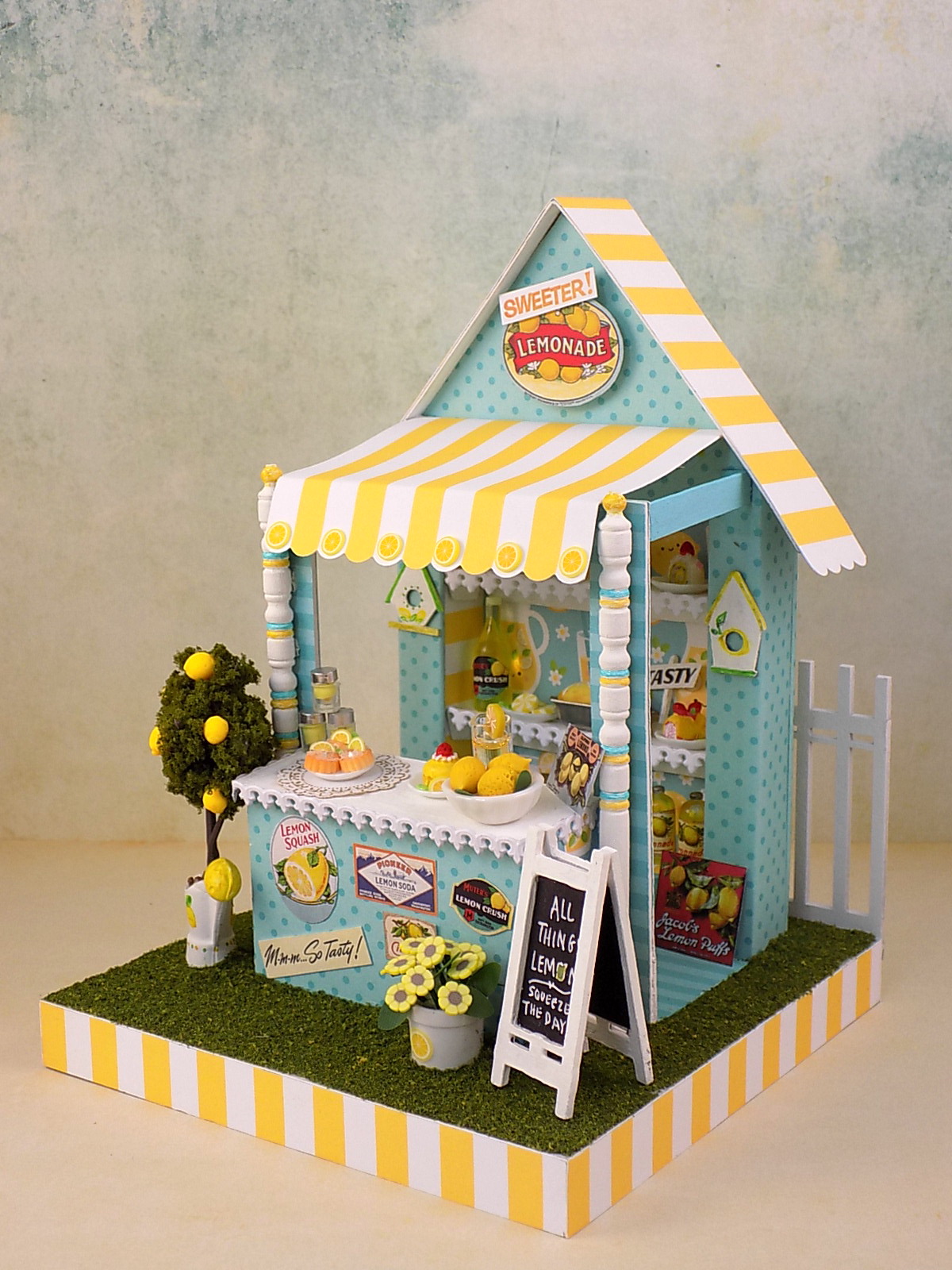 flew the coop: All Things Lemon! Market Stall