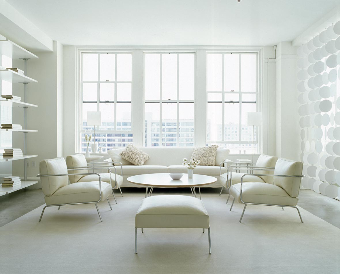 When I glimpsed images of the gorgeous L.A. studio