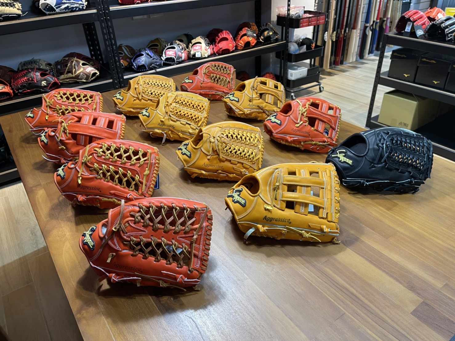 阿豆物流: 新品到貨 2021.10 日本製 久保田 KUBOTA SLUGGER 硬式最高階 KSG-M00 / KSG-24PS / KSG-L7 / KSG-SPS / KSG-SPF ...