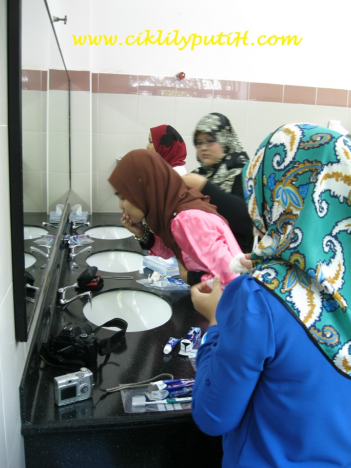 CikLilyPutih The Lifestyle Blogger: Gigi Oh Gigi, Nasib baik Ada SYSTEMA