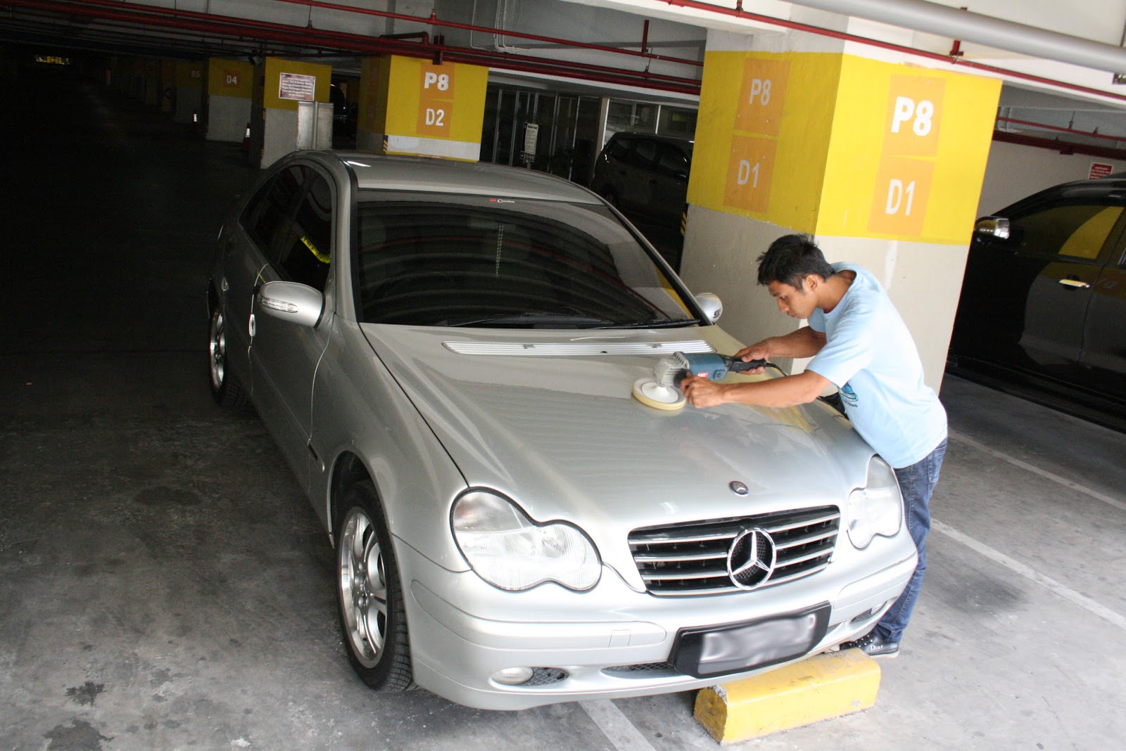 Salon Mobil Panggilan - SHINE AUTO CARE -: Sedan