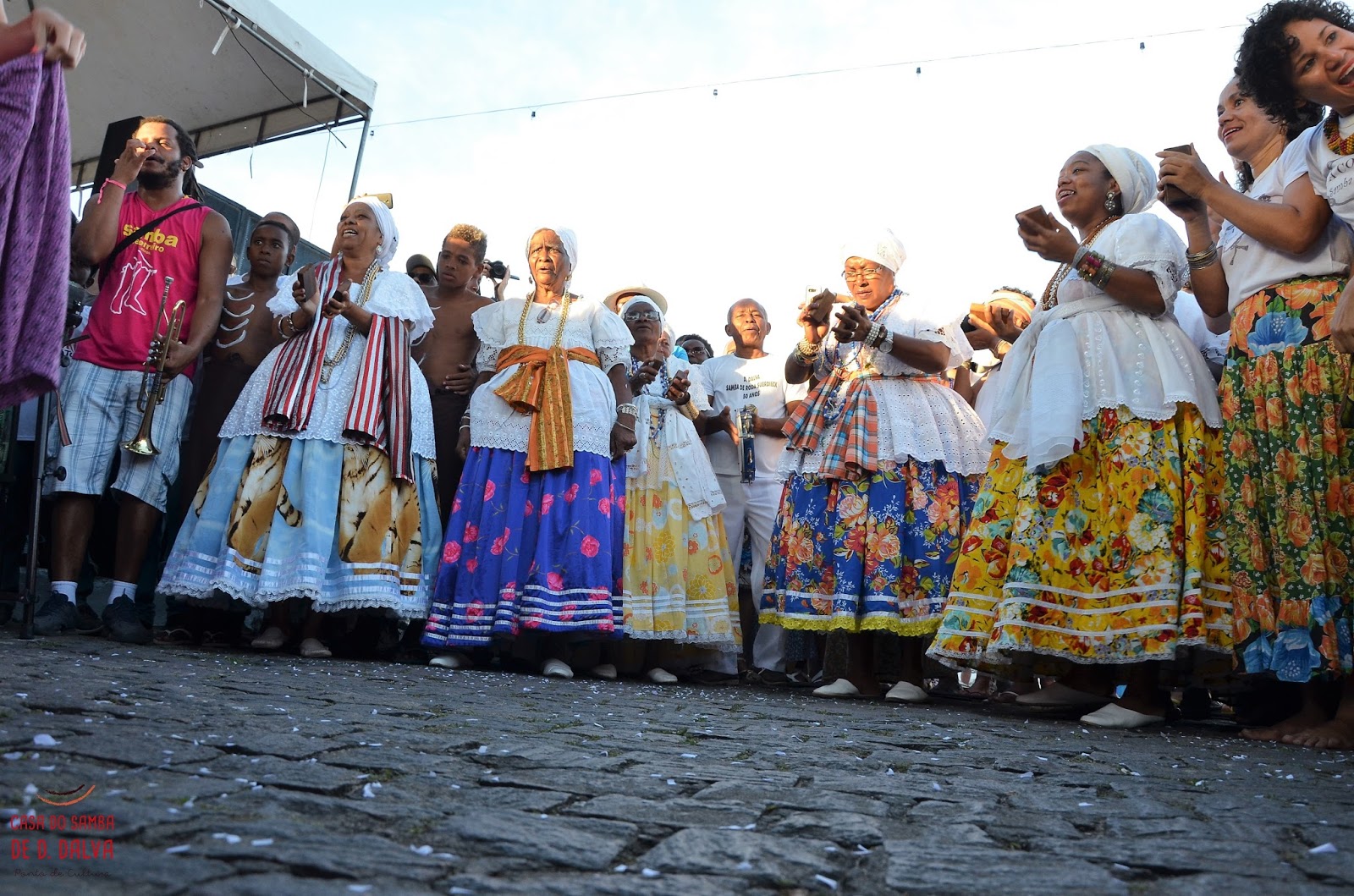 Carnaval da Bahia tem Samba de Roda de Dona Dava no Circuito Batatinha ...